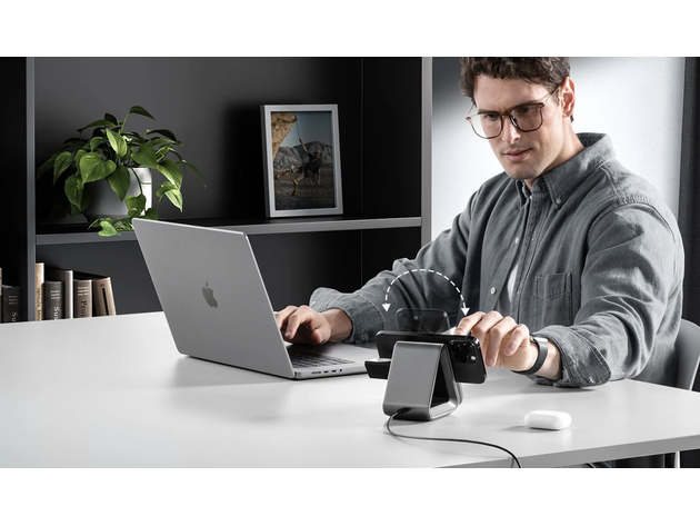 Anker 737 Maggo Charger 3 In 1 Station Escapist