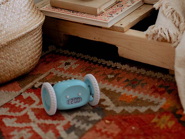Clocky: The Runaway Alarm Clock (Blue) | Entrepreneur